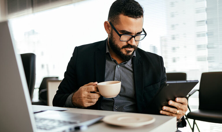 8 tips to protect yourself from bank fraud and scams. - Blog Popular Bank